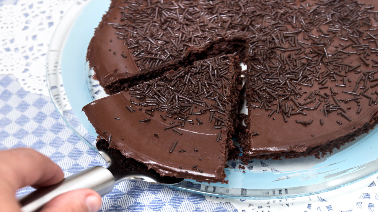 Como Fazer Nega Maluca Tradicional: Receita com Dicas Especiais ...